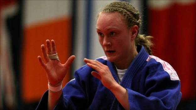 Gemma Howell loses in last 16 of World Championships - BBC Sport