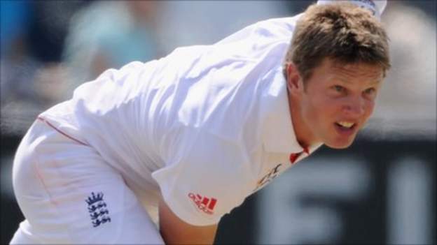Surrey's Stuart Meaker is selected for England's tour of India - BBC Sport