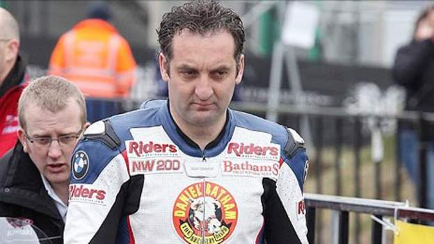 Michael Rutter wins record seventh Macau Grand Prix - BBC Sport