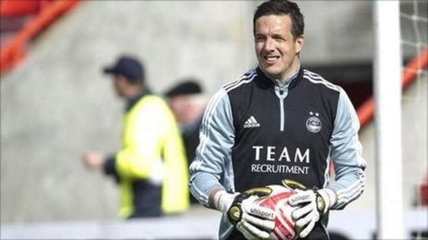 Goalkeeper Jamie Langfield joins Forfar for a month - BBC Sport
