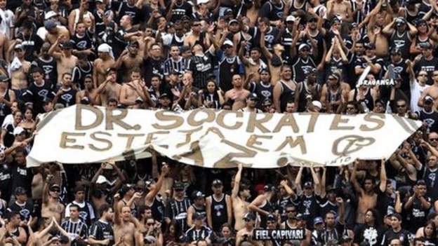 Corinthians honour Socrates with Brazilian title win - BBC Sport