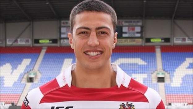 Anthony Gelling completes Wigan Warriors move - BBC Sport