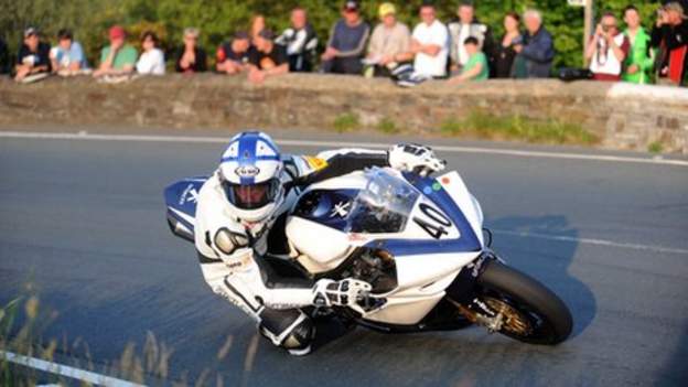 Isle of Man TT: Steve Mercer signs for Millsport Racing - BBC Sport