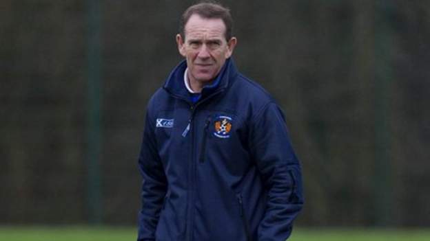 New-look Hibs gives Kenny Shiels Scottish Cup homework - BBC Sport