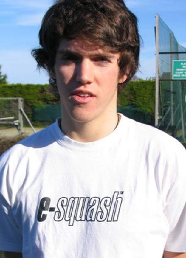 Chris Simpson aims for match with world number one - BBC Sport