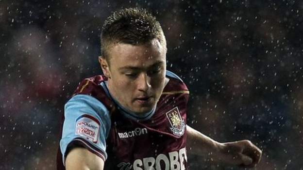 Freddie Sears joins Colchester United on loan from West Ham - BBC Sport