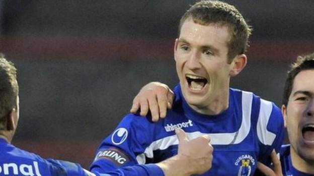 Derry City sign Dermot McCaffrey from Dungannon Swifts - BBC Sport