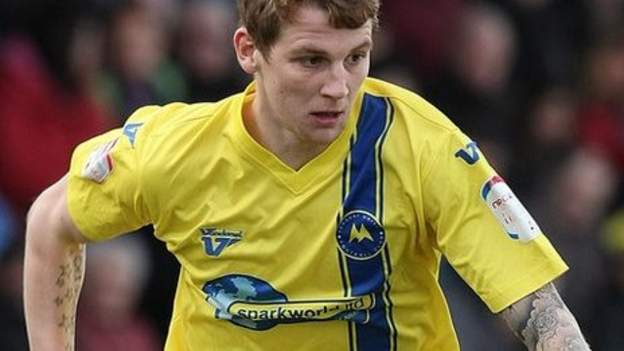 Torquay's Joe Oastler has red card rescinded - BBC Sport