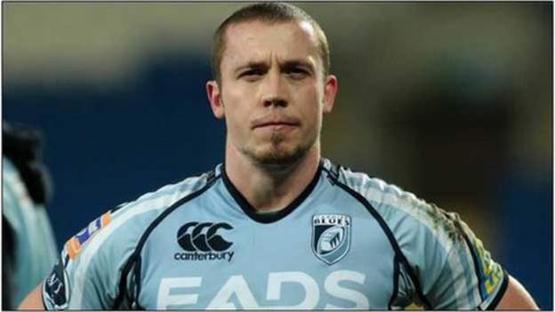 Scrum-half Richie Rees to make Blues exit - BBC Sport