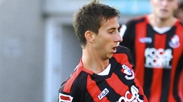 AFC Bournemouth midfielder Wes Fogden out for up to six months - BBC Sport