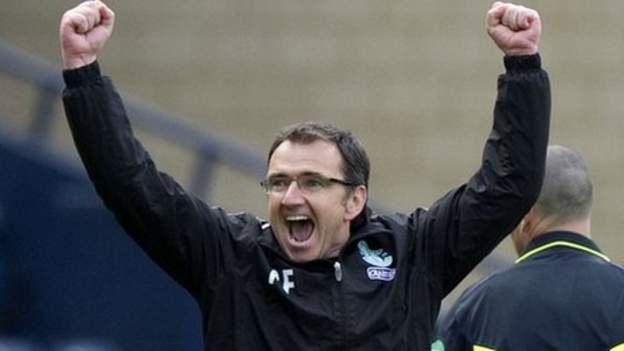 Manager Pat Fenlon lauds Hibernian's bravery to reach final - BBC Sport