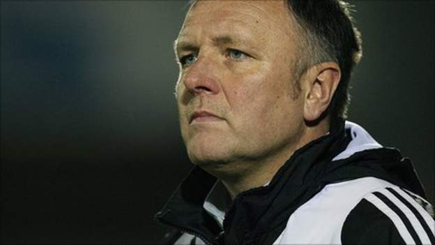 Gary Simpson proud to overcome tragedy at Macclesfield - BBC Sport