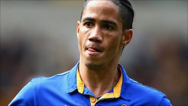 Steven Pienaar returns to Everton from Tottenham for £4.5m - BBC Sport