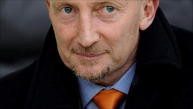 Ian Holloway hails resolute Blackpool ahead of play-off final - BBC Sport