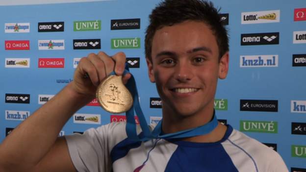 London 2012: Tom Daley takes gold and European title - BBC Sport