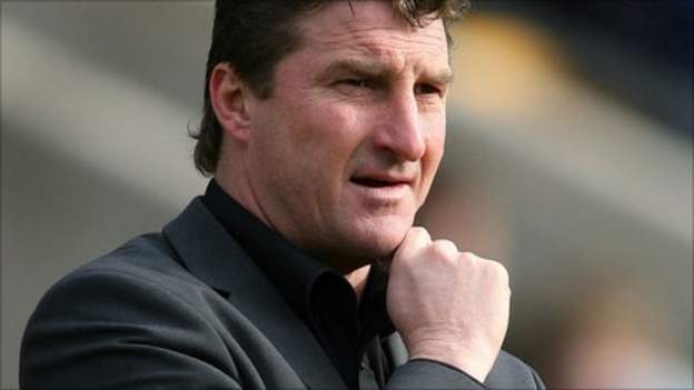 Tony Smith extends contract with Warrington to 2015 - BBC Sport