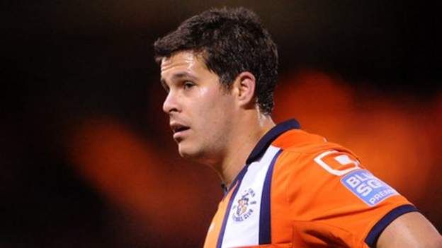 Luton Town release Danny Crow, Dan Gleeson and Shane Blackett - BBC Sport