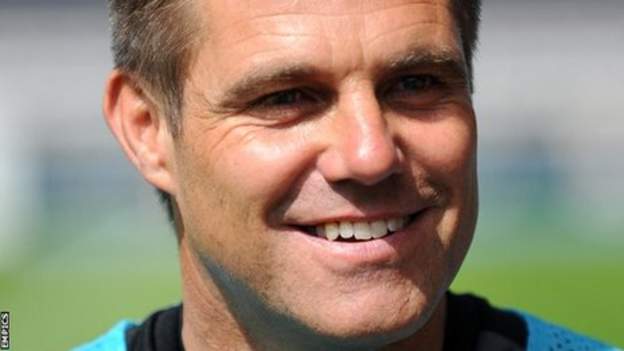 Steve Tilson named Canvey Island manager - BBC Sport