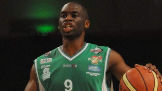 Plymouth Raiders re-sign top-scorer Jeremy Bell - BBC Sport