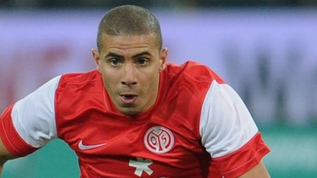 Egypt striker Mohamed Zidan joins UAE club Baniyas - BBC Sport