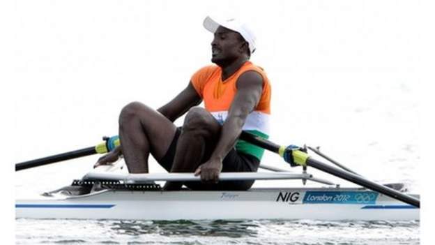 Olympic rowing: Niger rower Hamadou Issaka captures hearts - BBC Sport