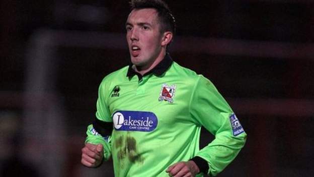 FA Cup: Ryan Bowman double sees Hereford United through - BBC Sport