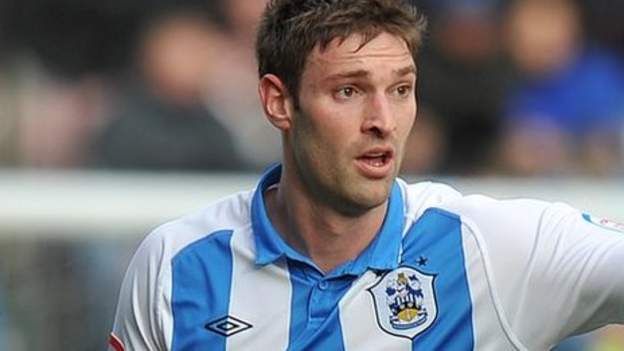 Doncaster Rovers sign Jamie McCombe from Huddersfield - BBC Sport
