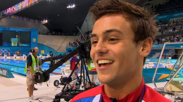 Tom Daley says his dad would be proud of his bronze medal - BBC Sport