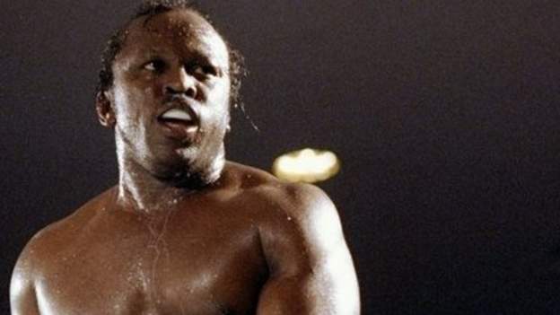 Former heavyweight champion Michael Dokes dies aged 54 - BBC Sport