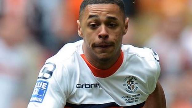 Andre Gray signs Luton contract extension - BBC Sport