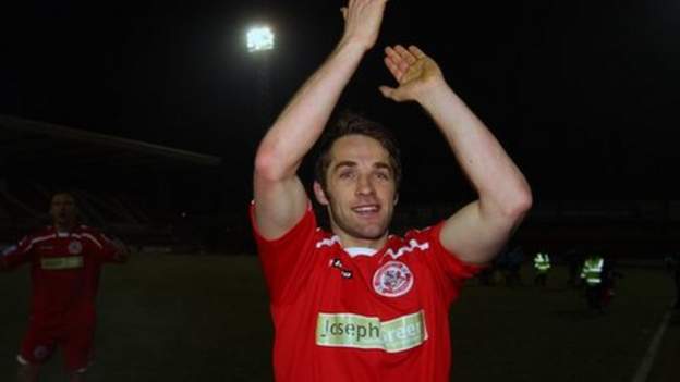 Ben Smith: Former football journeyman on life after the game - BBC Sport