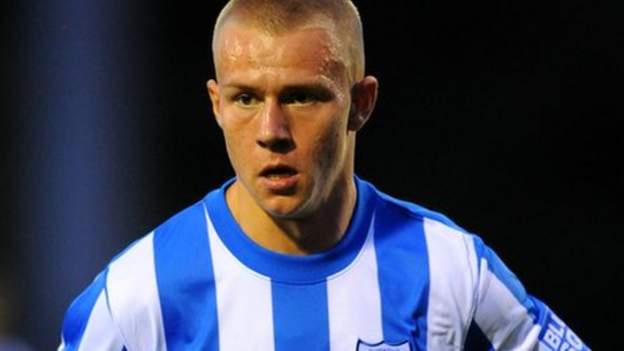 Newport 0-2 Barrow - BBC Sport