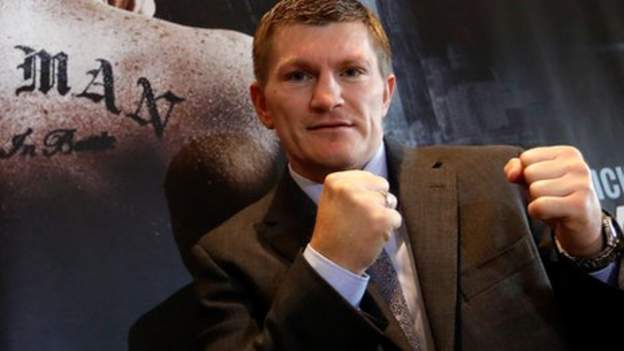 Ricky Hatton comeback: Hitman returns in November - BBC Sport