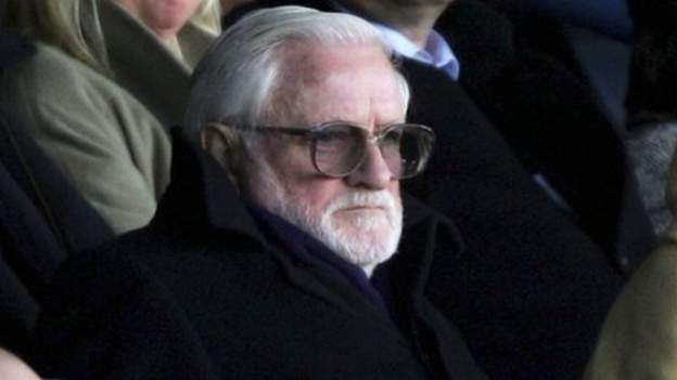 Ken Bates: Ex-Leeds United chairman 'ceases' to be president - BBC Sport