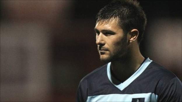 Charlie Austin equals Burnley goalscoring record at Bristol City - BBC ...