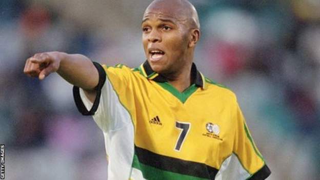 Quinton Fortune favours South Africa coaching role - BBC Sport