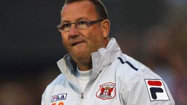 Greg Abbott: Carlisle United expectations are higher - BBC Sport