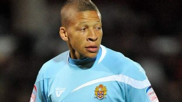 Dwight Gayle joins Peterborough United from Dagenham - BBC Sport