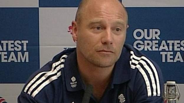 Hockey: Danny Kerry urges 'new direction' for GB women's team - BBC Sport