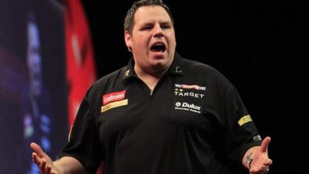 PDC World Championship: Adrian Lewis battles into second round - BBC Sport