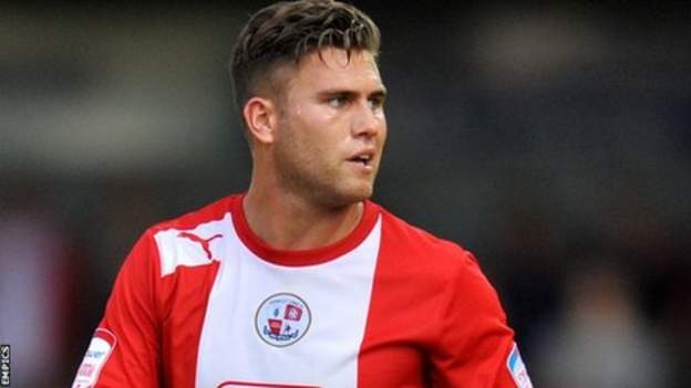 Grimsby Town sign winger Scott Neilson on one-year deal - BBC Sport