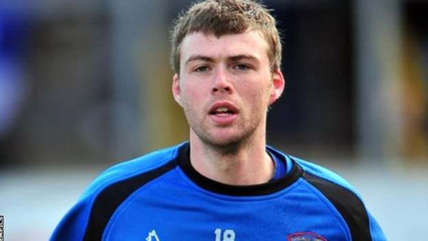 Carlisle United: Rory Loy return a lift for Greg Abbott - BBC Sport