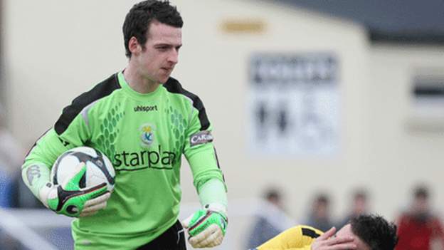 Niall Morgan leaves Dungannon Swifts to play GAA for Tyrone - BBC Sport
