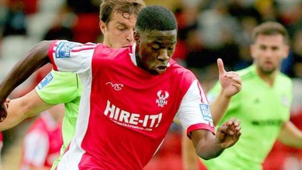 Kidderminster Harriers: Nathan Blissett signs new deal - BBC Sport