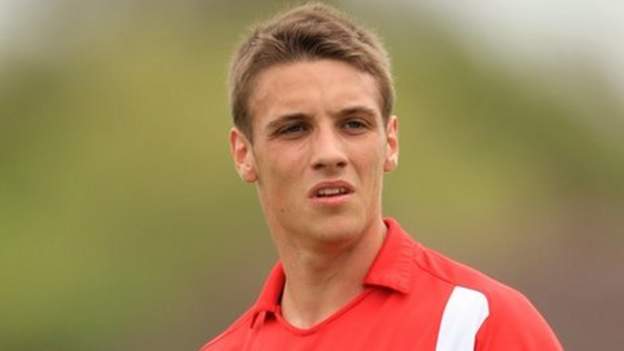 Ebbsfleet: Liam Bellamy says the club cannot celebrate - BBC Sport
