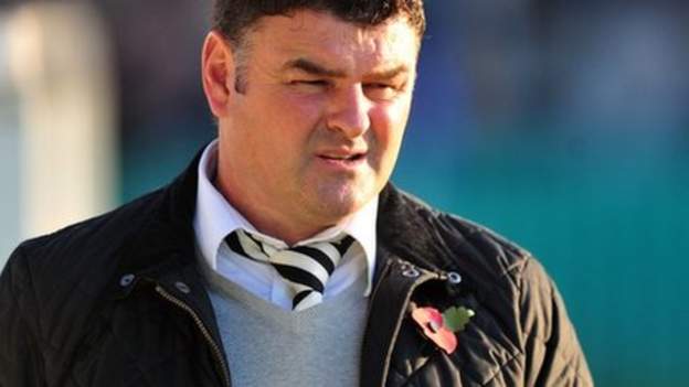 Stockport County: Chairman backs new manager Ian Bogie - BBC Sport