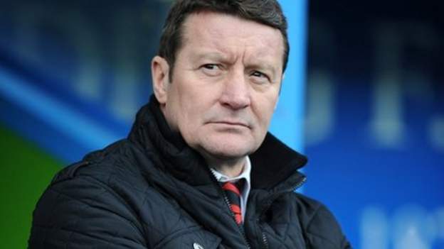Danny Wilson leaves post as Sheffield United manager - BBC Sport