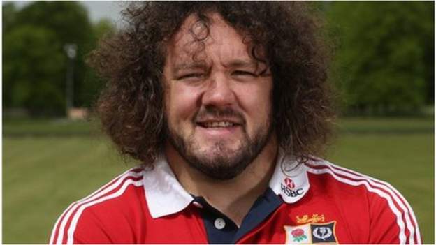 Lions 2013: Adam Jones tells Welsh players to mix with squad - BBC Sport