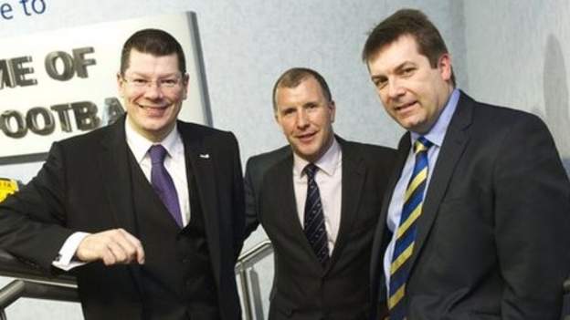 SPL's Neil Doncaster wants SFL to vote on latest plans - BBC Sport