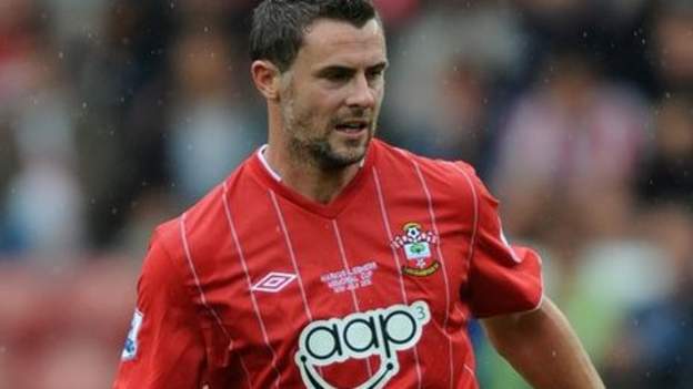 Southampton: Frazer Richardson among eight players released - BBC Sport